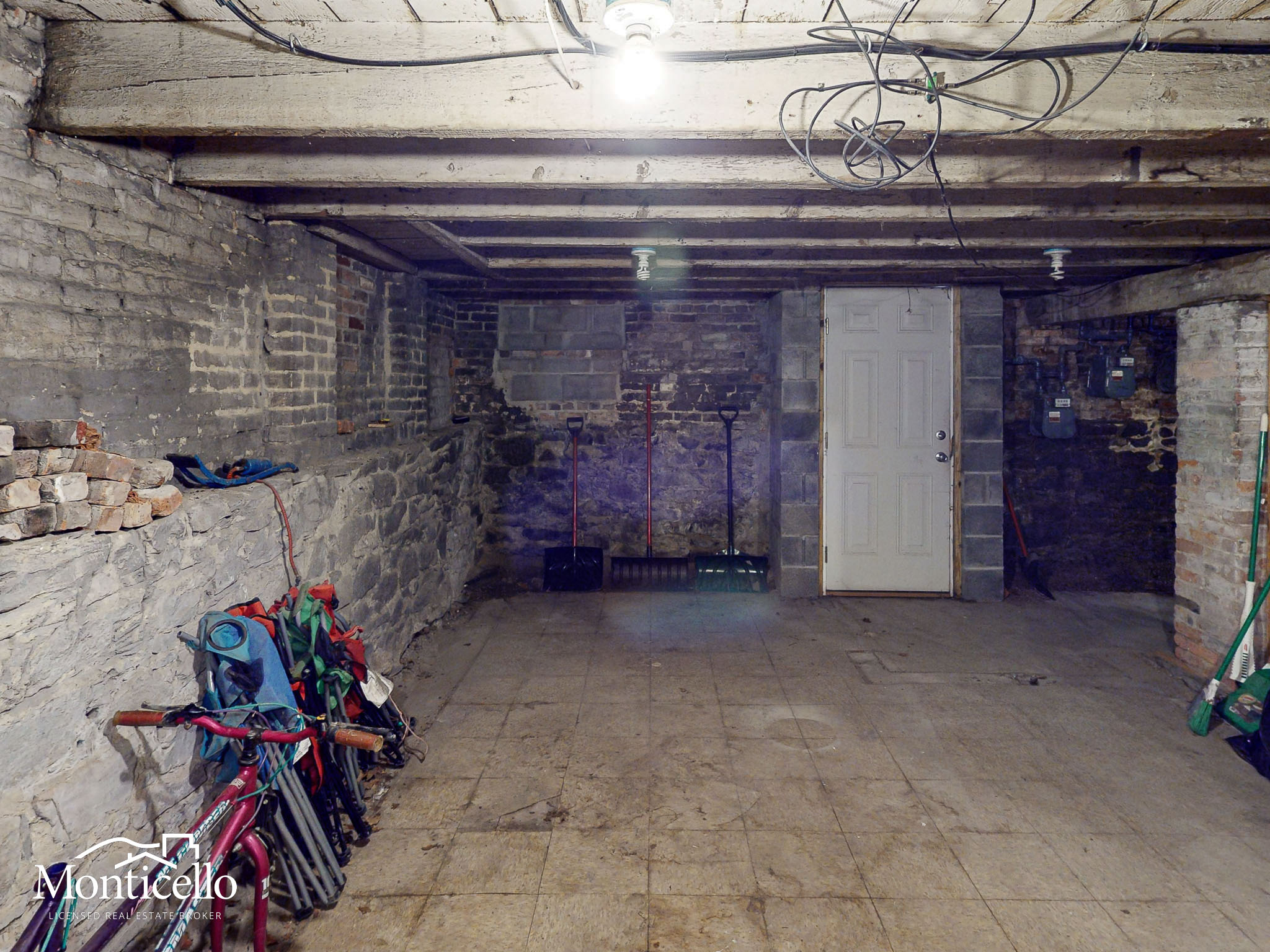 Photos | 52 Bassett Street, Albany
